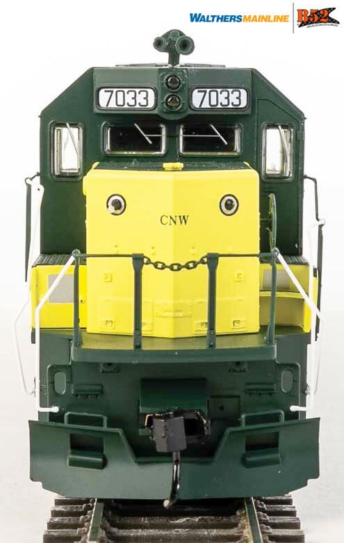 Walthers HO - EMD SD50, Chicago NW #7033: 910-10366 - B52 Online
