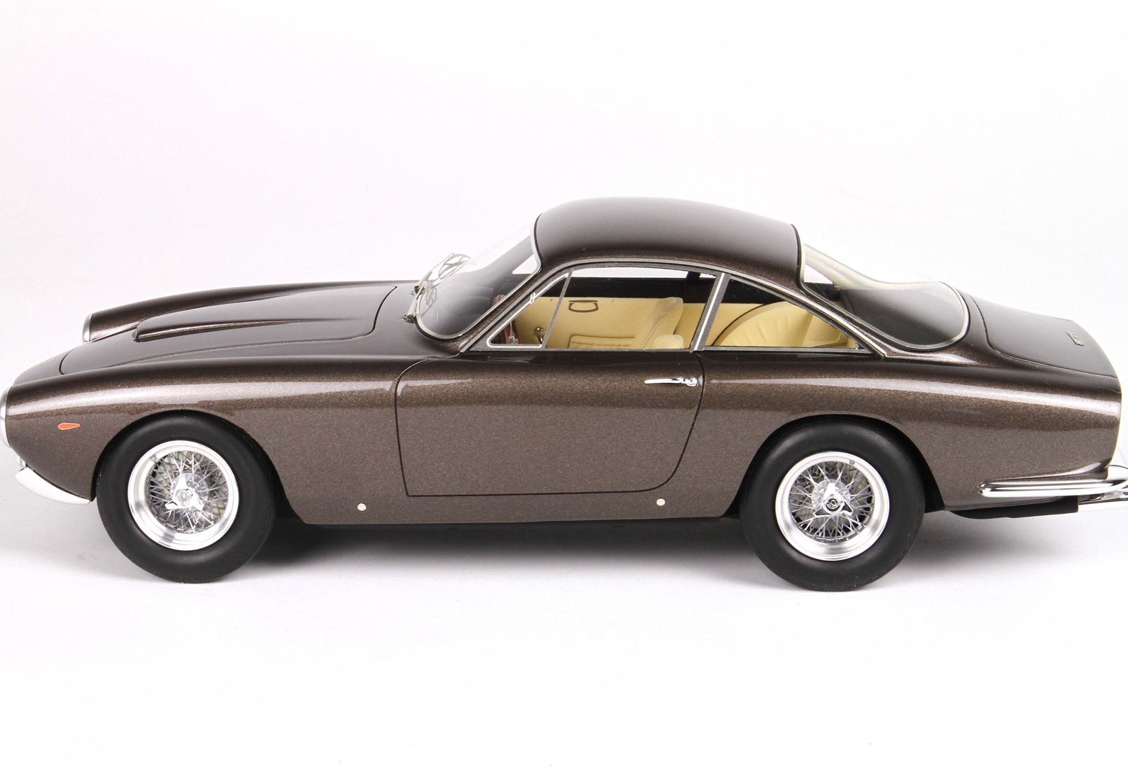 BBR - Ferrari 250 GT Lusso, S/N4891 - Steve McQueen: CARS1818 - B52 Online