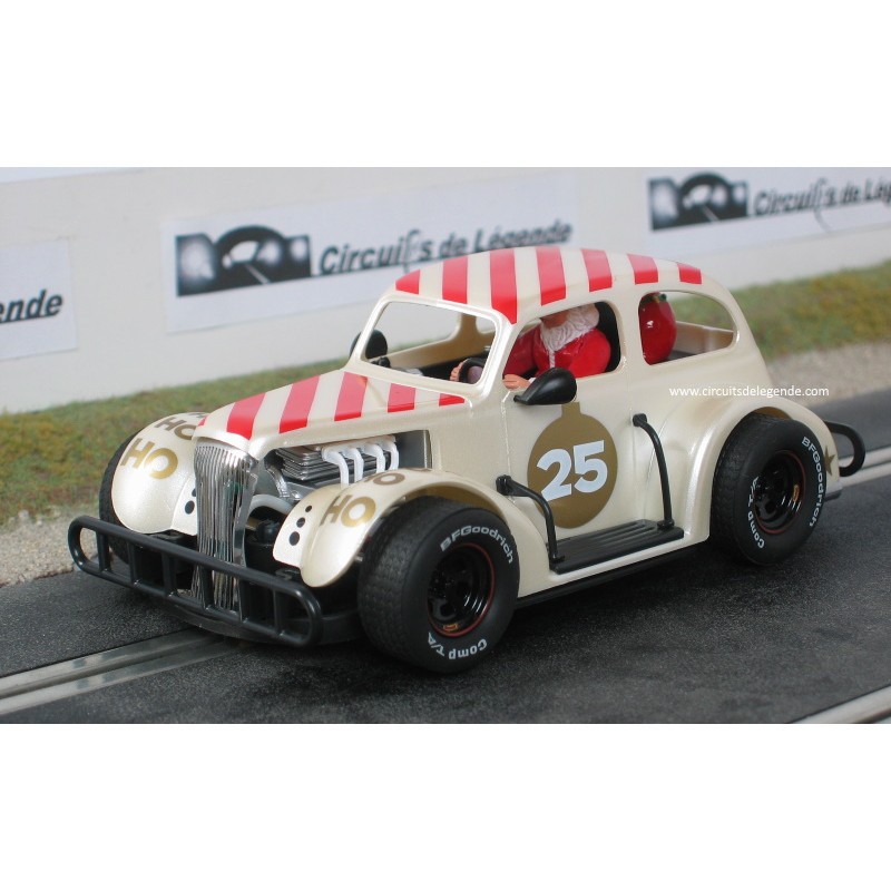 Pioneer Chevy Coupe 37 Branco Buttermilk - Santa Claus #25 P084 - B52 Online